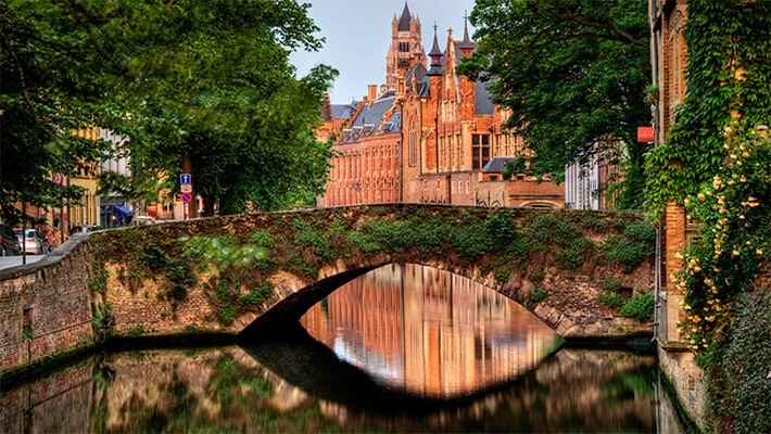 Excursión a Brujas y Gante desde Bruselas - Yoorney by Toursgratis.com Excursión a Brujas y Gante desde Bruselas - Yoorney by Toursgratis.com